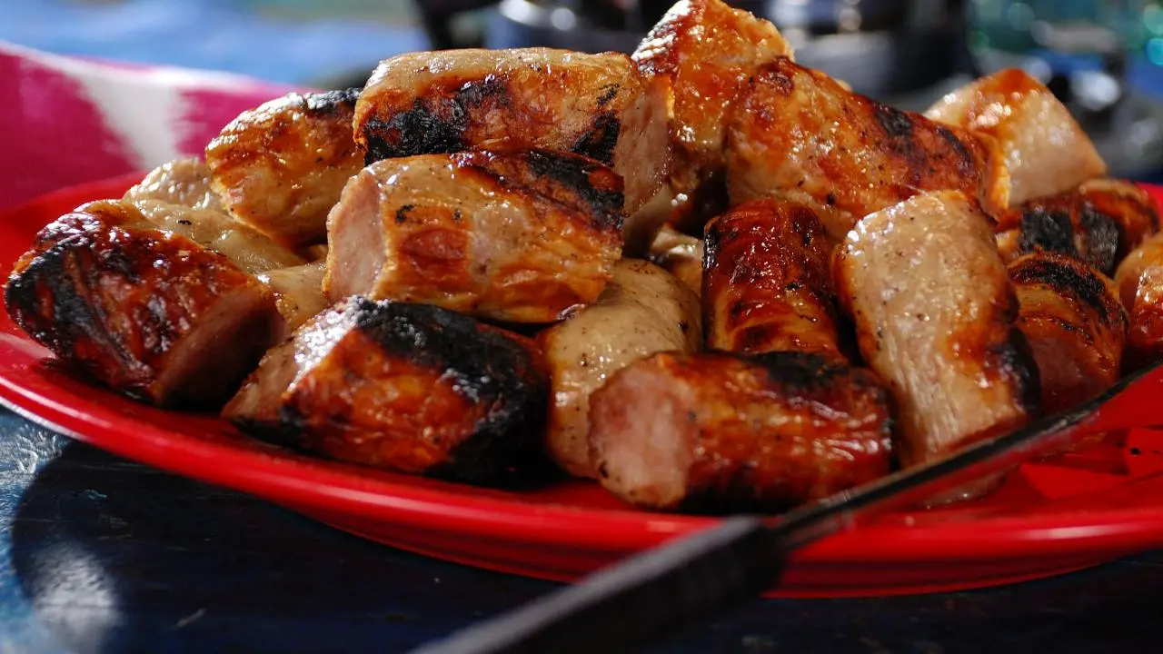 Beer-Simmered Bratwurst Recipe | Bobby Flay | Food Network