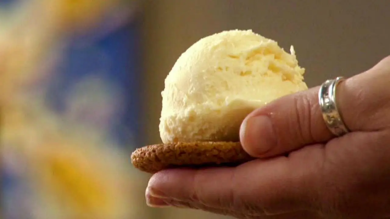 Ginger Ice Cream Recipe | Anne Burrell | Food Network