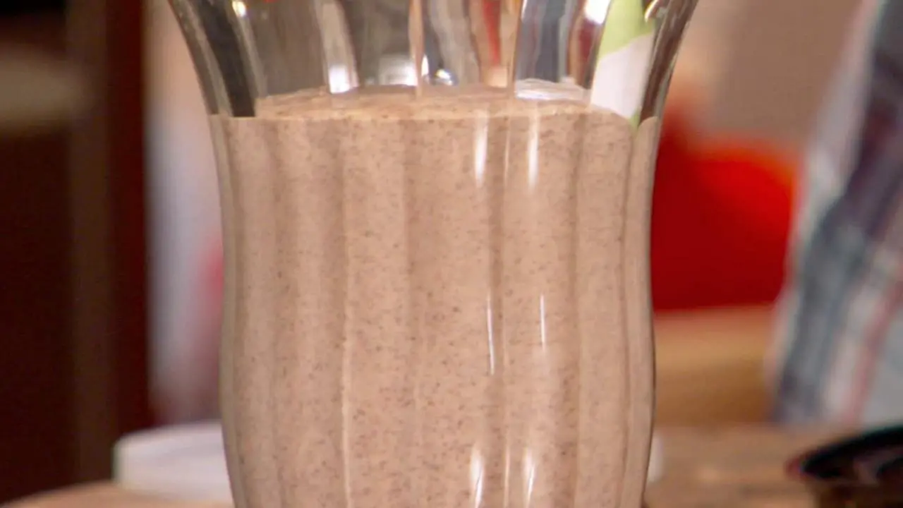 Chocolate Cake Shake Recipe | Jeff Mauro | Food Network