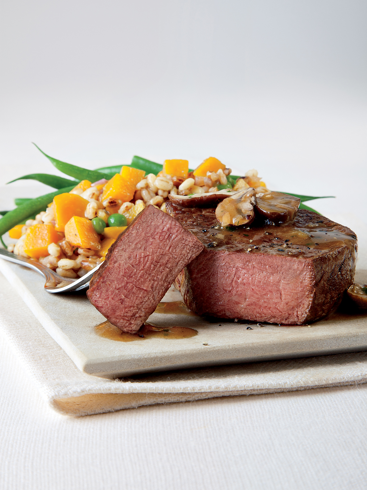 Bistro-Style Filet Mignon with Champagne Pan Sauce Recipe - Chef's ...