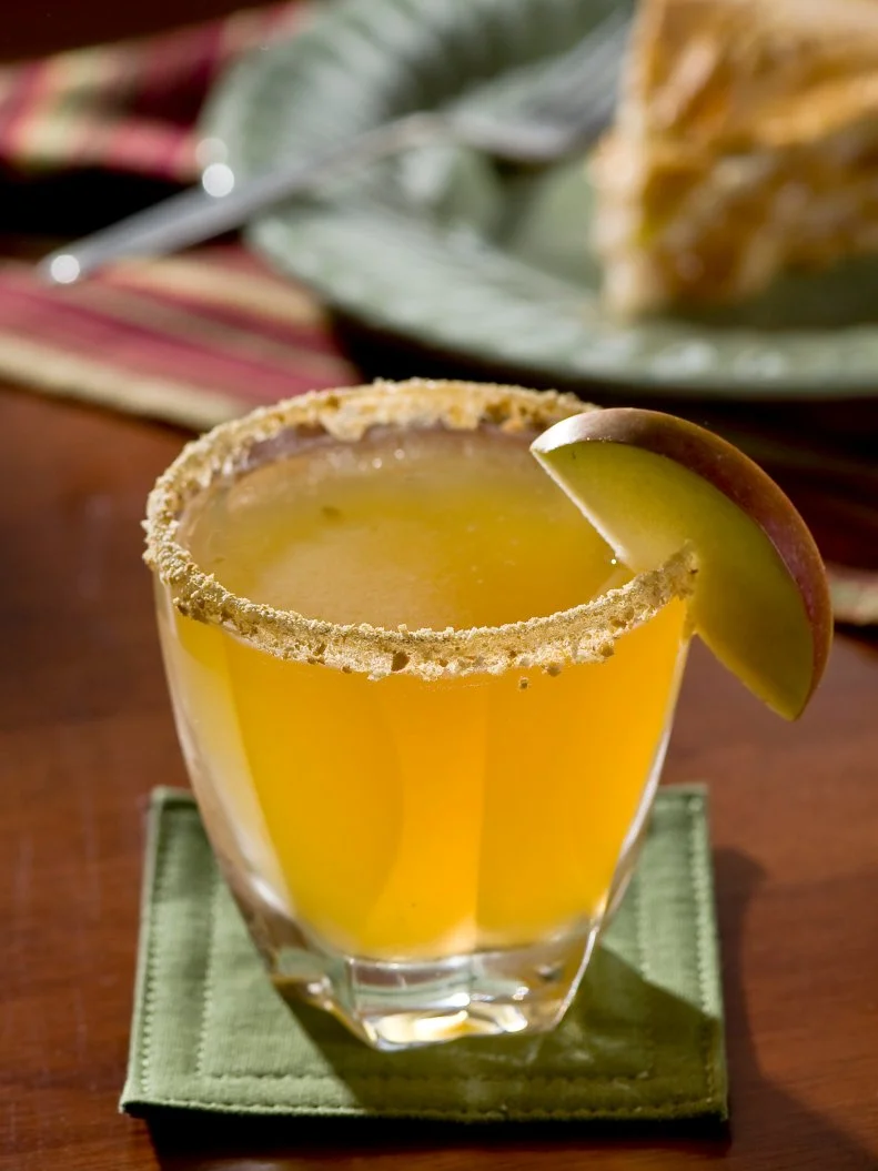 55 Best Thanksgiving Cocktail Recipes & Ideas | Food Network