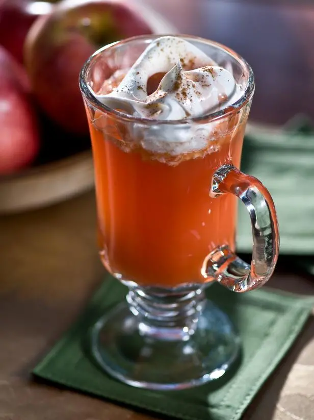 Hot Rasapple-Rum Cider Recipe | Food Network