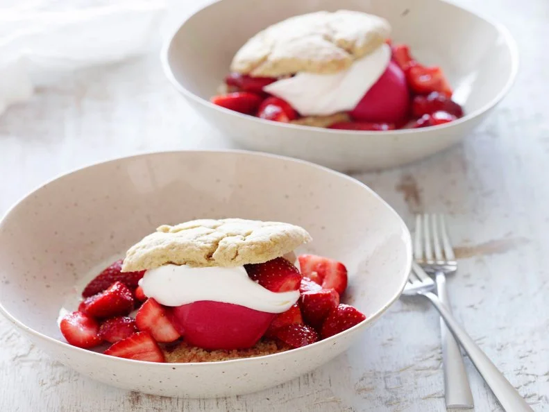 20 Best Shortcake Recipes & Ideas | How to Make Shortcakes | Food Network