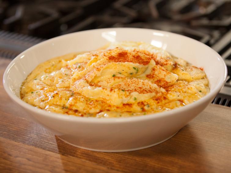 Mashed Potatoes with Smoked Paprika and Chives Recipe | Bobby Flay ...