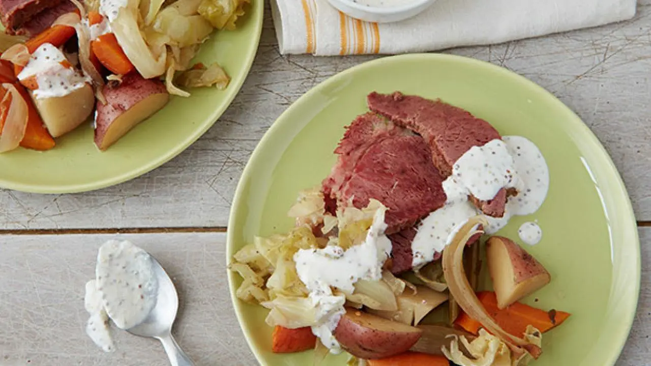 how to cook corned beef food network