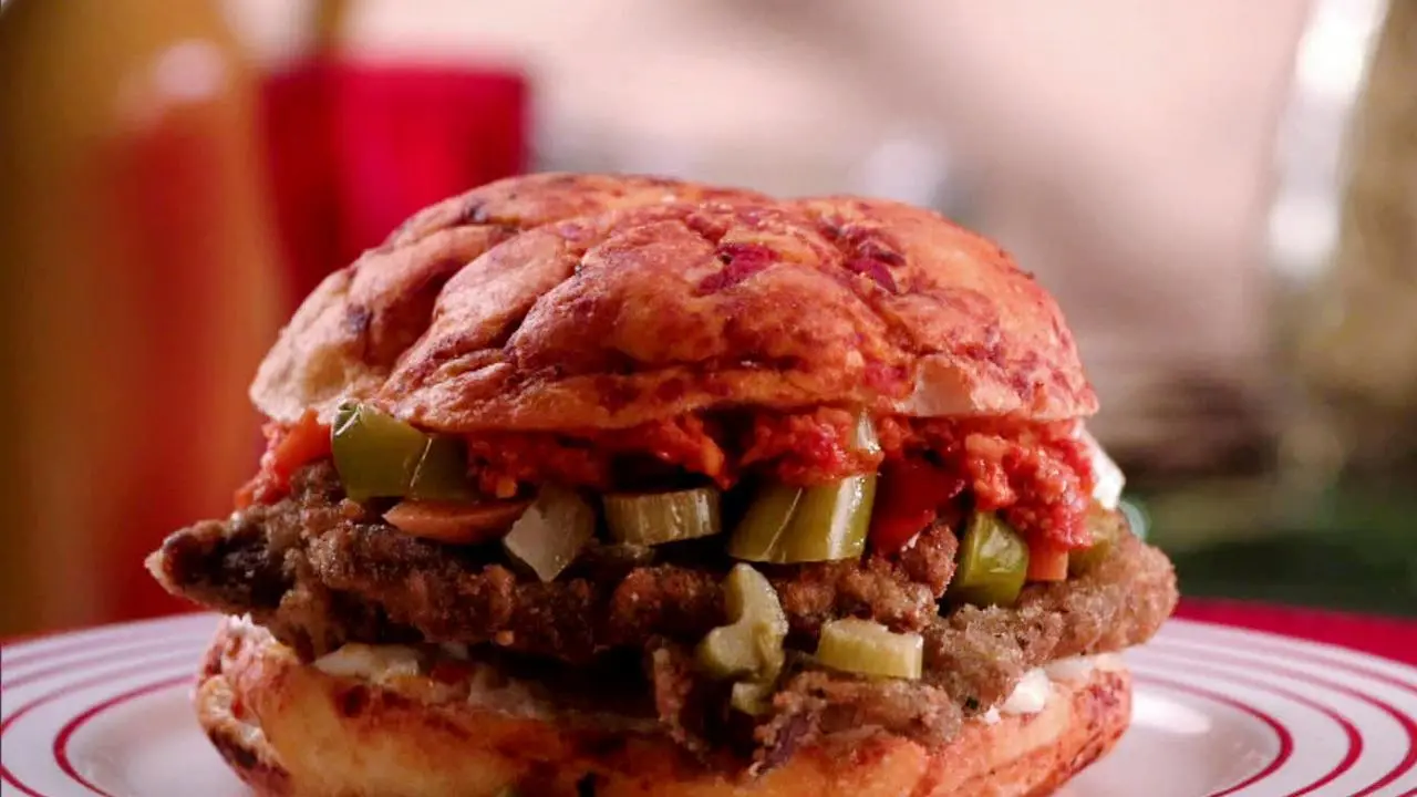 The Comiskey Breaded Steak Sandwich Recipe | Jeff Mauro | Food Network