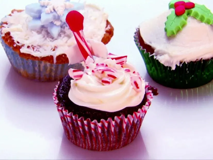 Peppermint Hot Chocolate Cupcake Recipe | Food Network