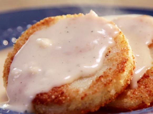 Carrie's Grit Cakes with Rosanne's Gravy Recipe | Food Network