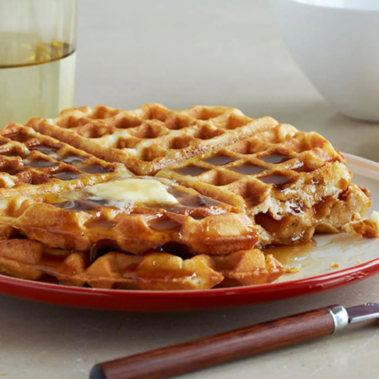 How to Make Crispy Waffles: Ultimate Breakfast Guide - KitchenAbly