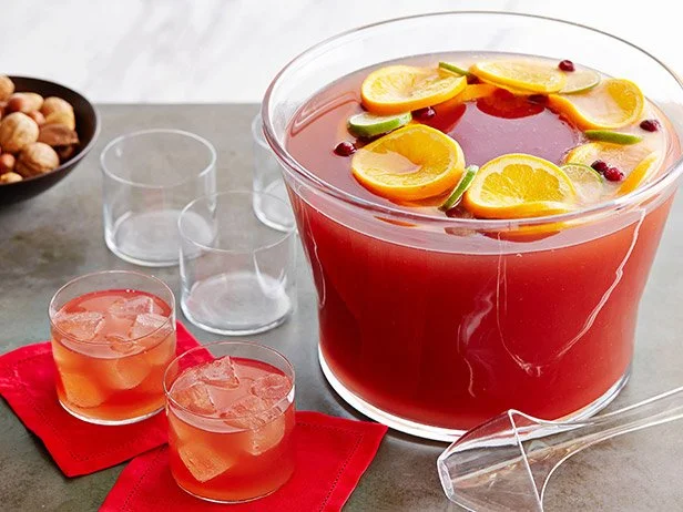16 Best Big Batch Cocktails | Cocktail Recipes for a Crowd | Food Network