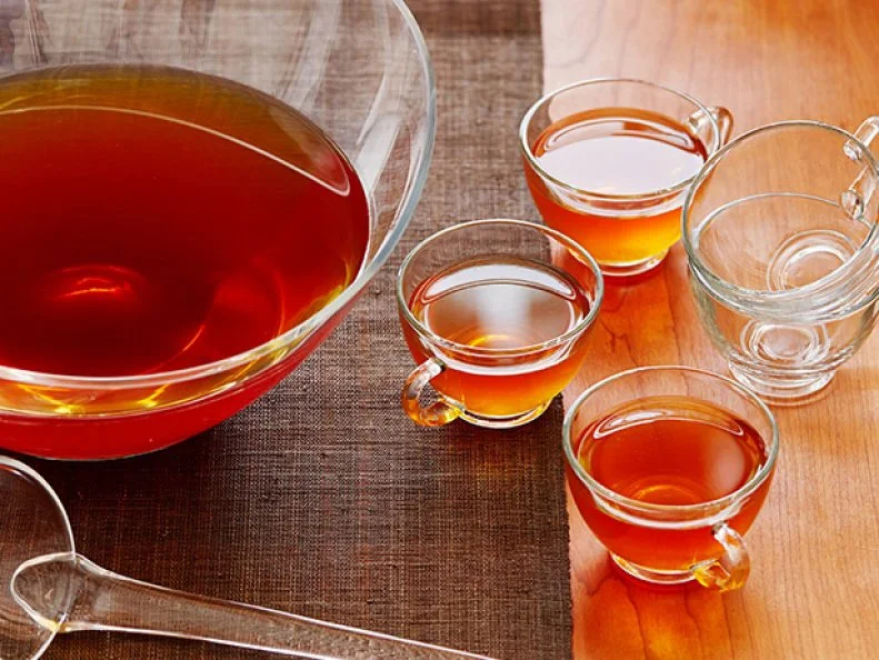 16 Best Big Batch Cocktails | Cocktail Recipes for a Crowd | Food Network