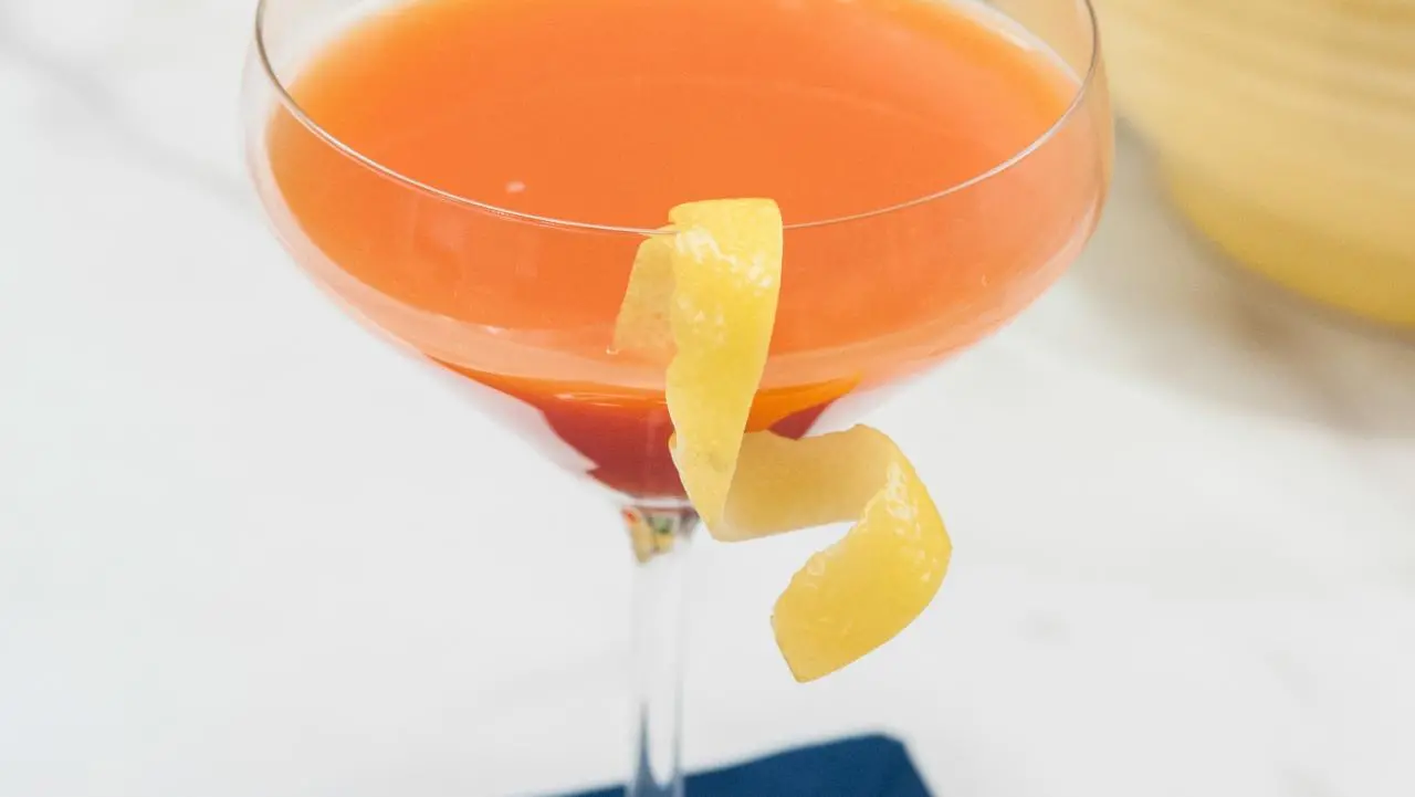 Icy Orange Cosmo Recipe | Geoffrey Zakarian | Food Network