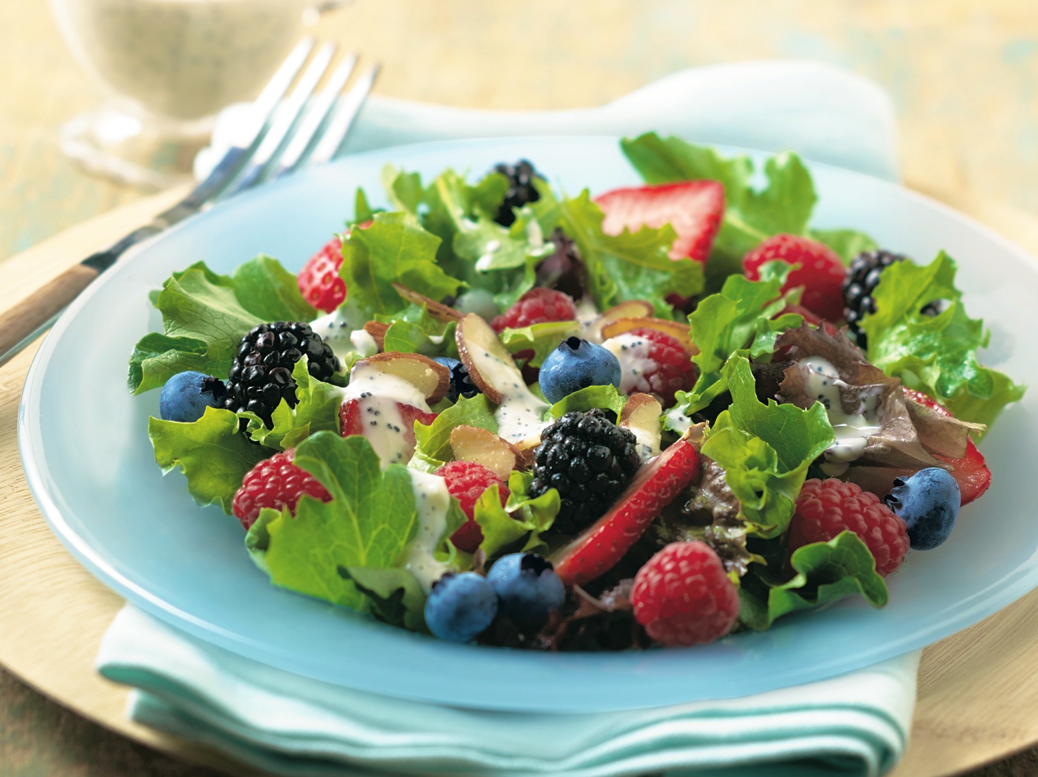 Baby Greens and Berry Salad Recipe - Chef's Resource Recipes