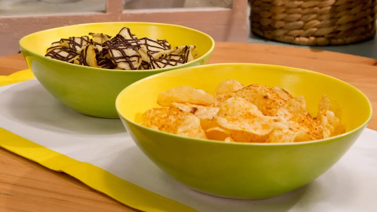 "Crabby" Potato Chips Recipe | Food Network