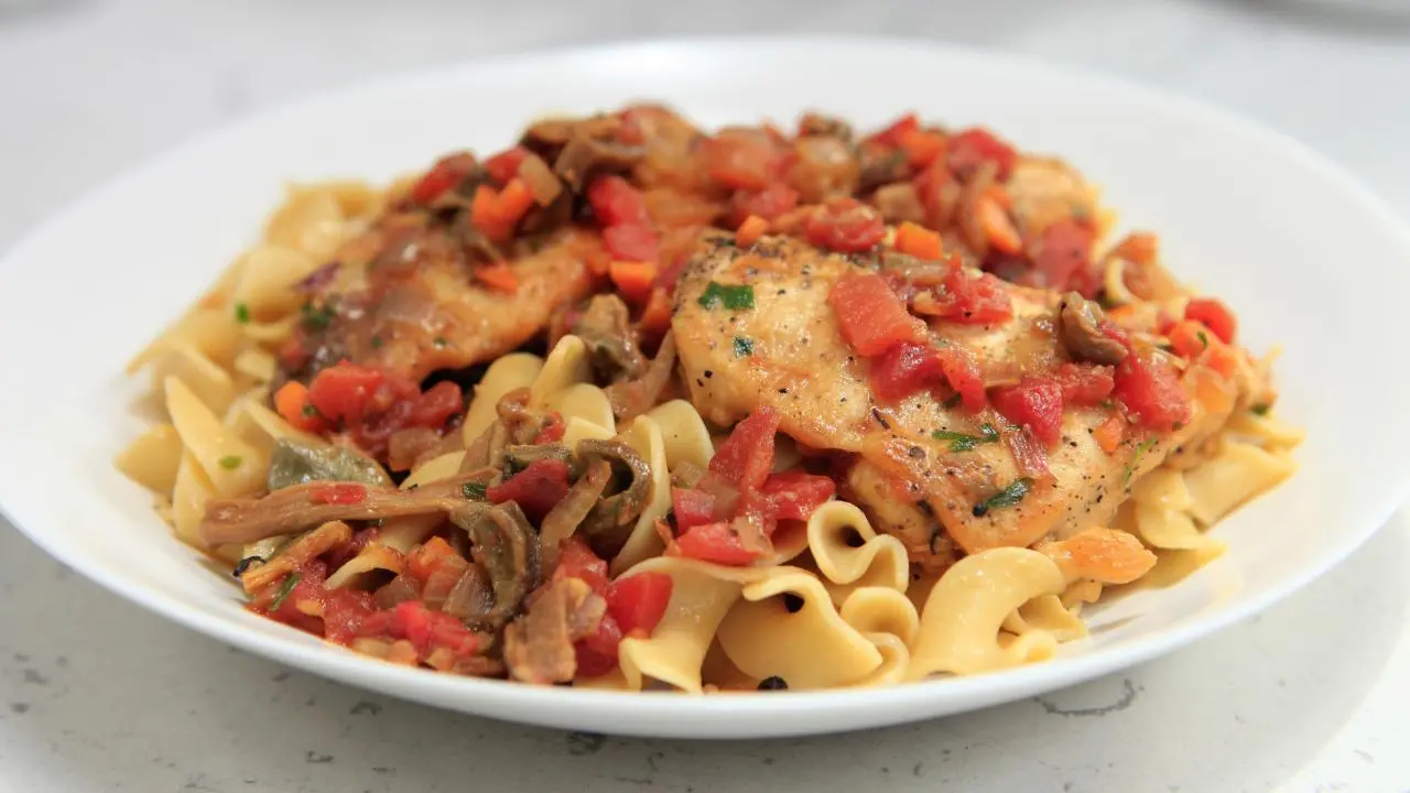Boneless Chicken Chasseur Recipe | Rachael Ray | Food Network