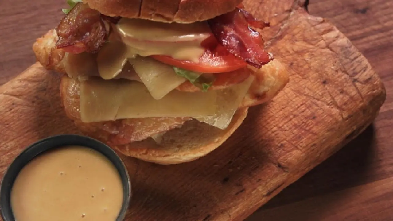 Fried Chicken BLT Melt Recipe | Nancy Fuller | Food Network