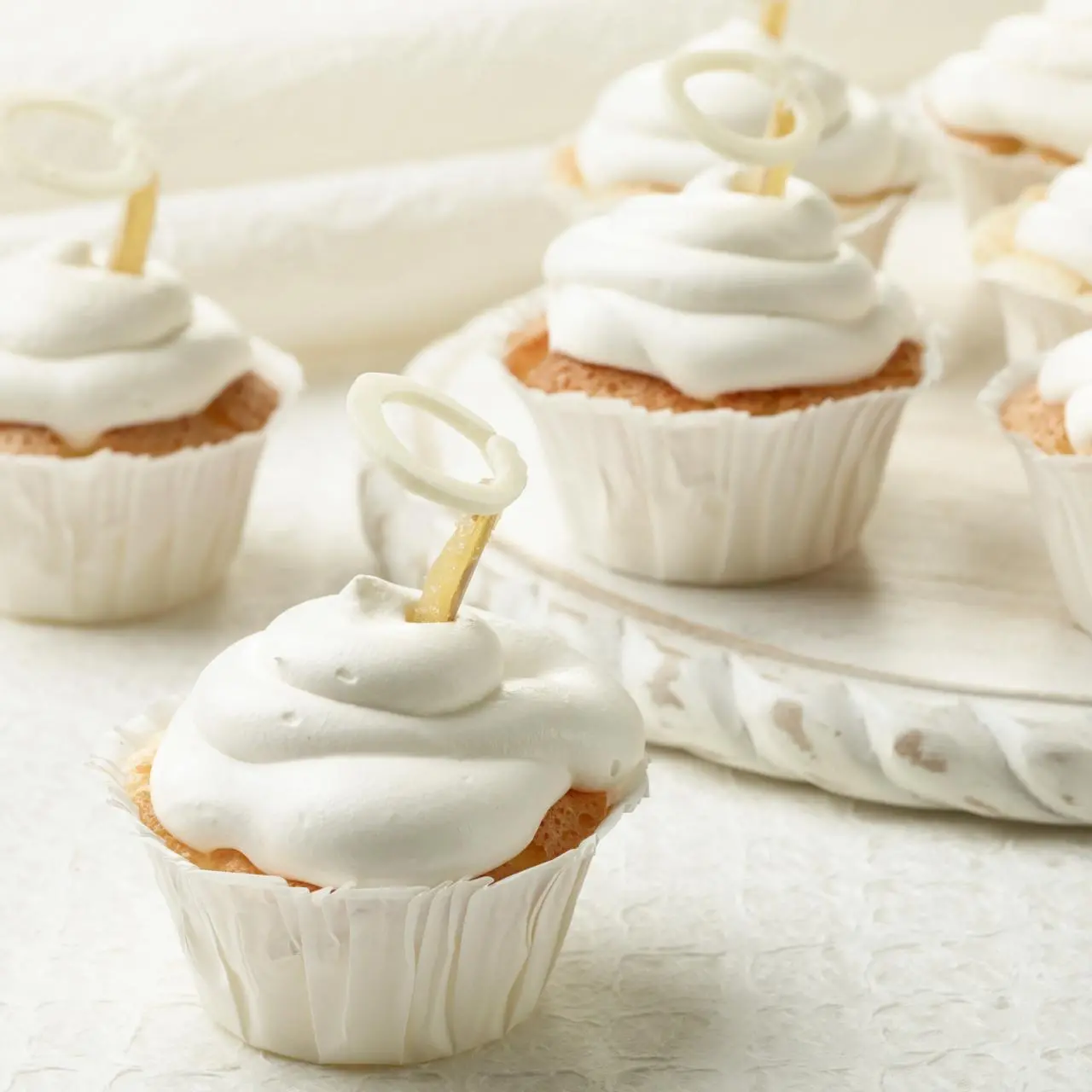 Angel Food Cupcakes Key Lime Angel Food Cupcakes With Key Lime Curd