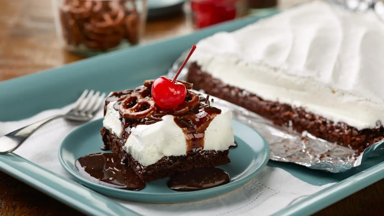 Super-Chocolate Sundae Cake Bar Recipe | Food Network Kitchen | Food ...