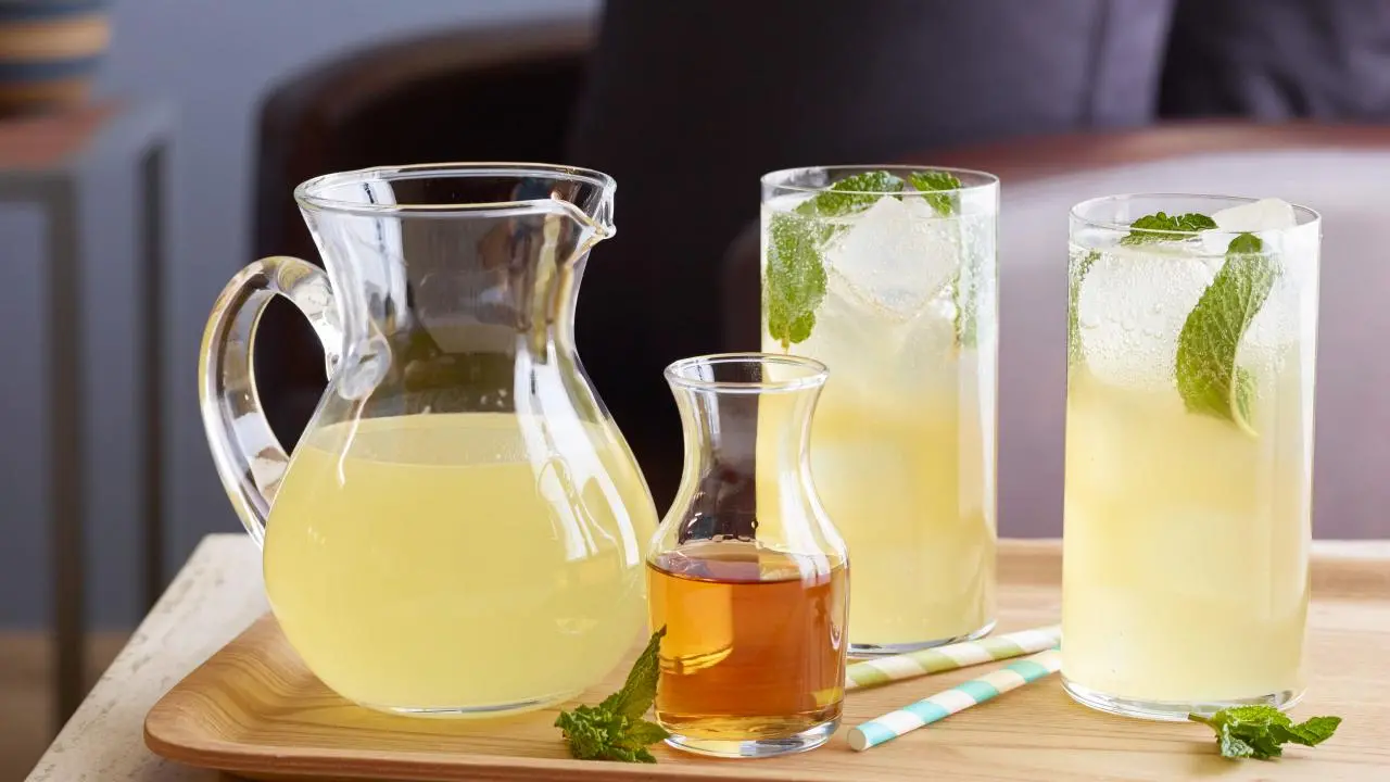 Spiked Lemonade Recipe | Anne Burrell | Food Network