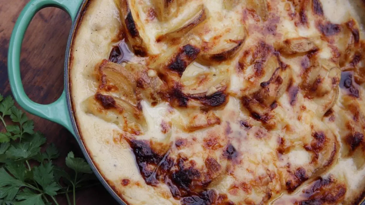 Cheesy Potato Gratin Recipe | Nancy Fuller | Food Network