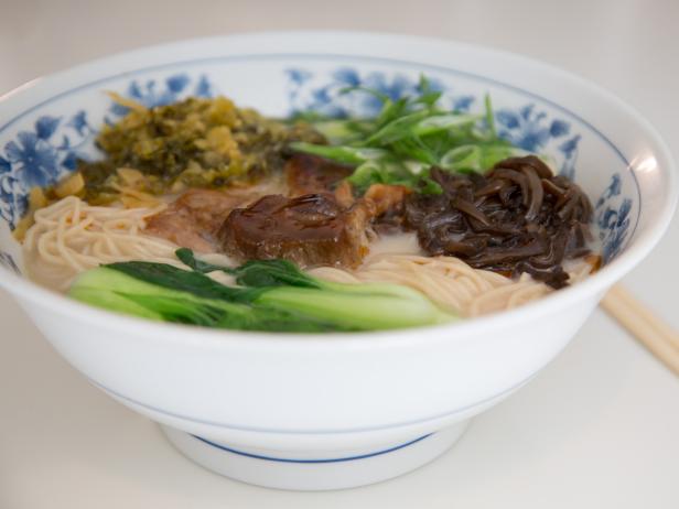 Slurping Turtle | Restaurants : Food Network | Food Network