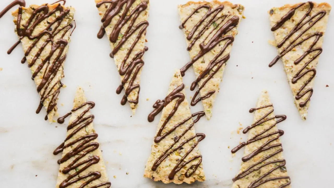 shortbread breakdance