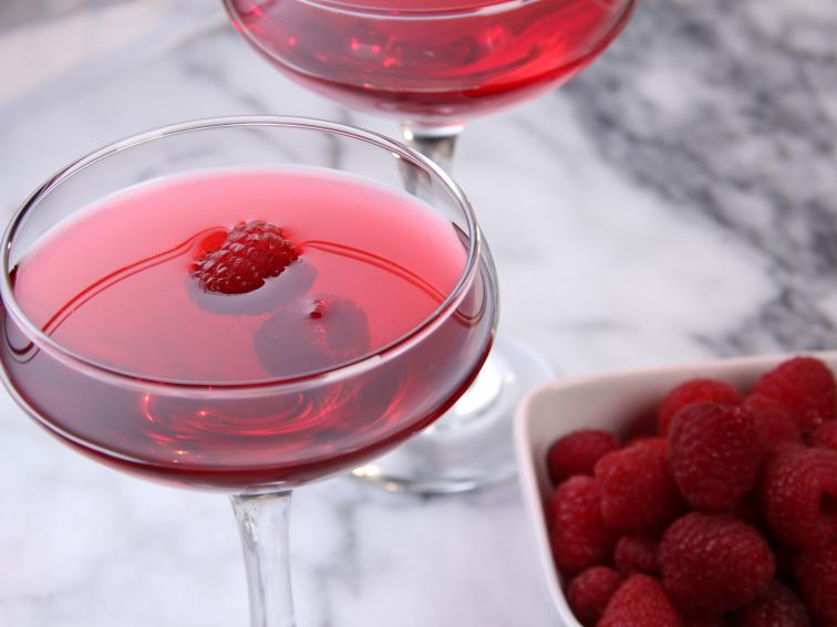 Raspberry Cosmo Recipe | Tia Mowry | Food Network