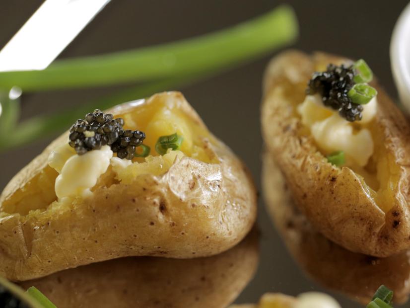 Baked Fingerling Potatoes with Sour Cream Butter Recipe | Damaris ...