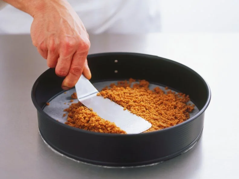 7 Top Pastry Chef Tools and Equipment | Food Network