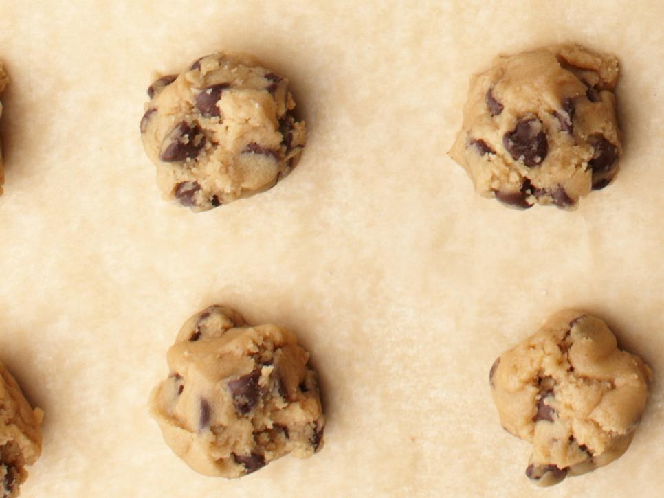 7 Steps to Baking Cookies : Food Network | Easy Baking Tips and Recipes ...