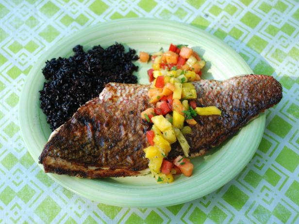 Marshside Mama's | Restaurants : Food Network | Food Network