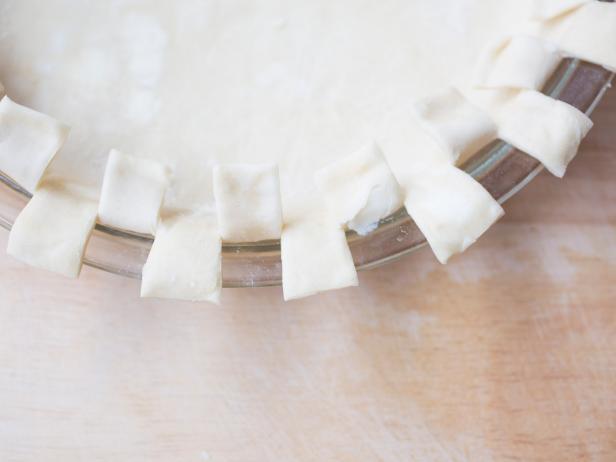 10 Ways to Crimp Pie Crust | Easy Baking Tips and Recipes: Cookies ...