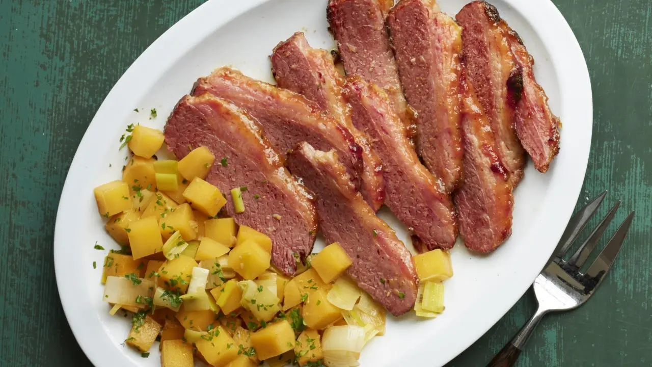 how to cook uncured corned beef brisket