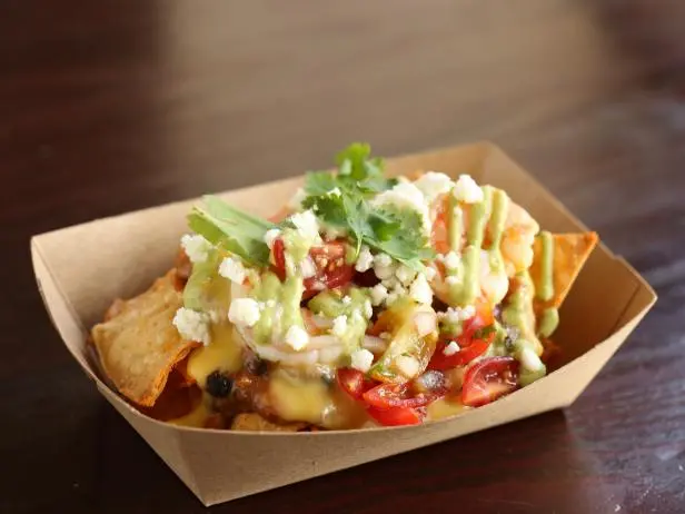 Nikki's Nachos Recipe | Nikki Dinki | Food Network
