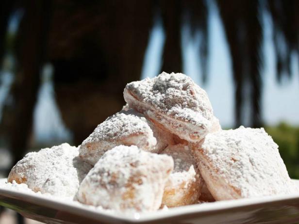 The Beignet Truck | Restaurants : Food Network | Food Network