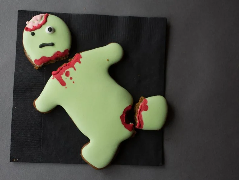 Halloween Gingerbread Ghouls : Food Network | Food Network