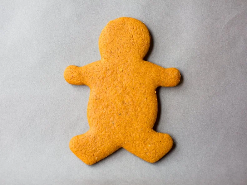 Halloween Gingerbread Ghouls : Food Network | Food Network