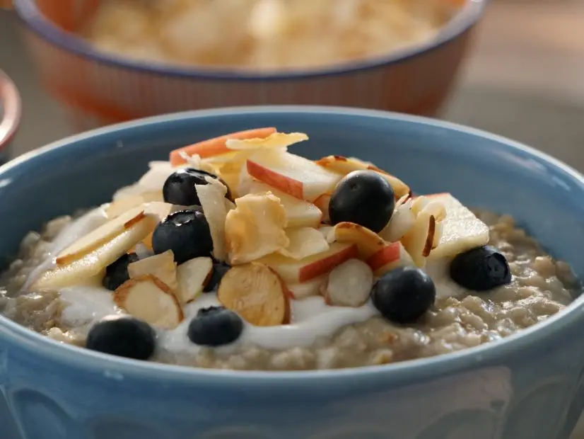 Slow-Cooker Steel-Cut Oats Recipe | Valerie Bertinelli | Food Network