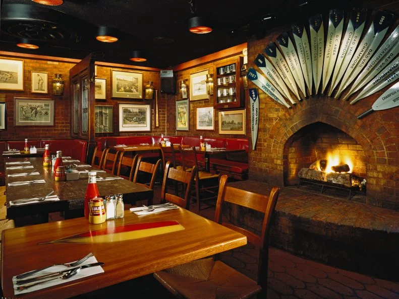 18 Best College Bars | Food Network
