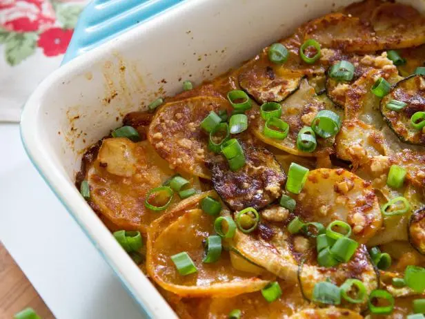 Mama's Scalloped Potatoes Recipe | Trisha Yearwood | Food Network