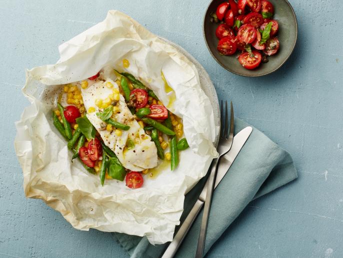 Cod with Tomato-Basil Salsa Parchment Pack Recipe | Food Network ...