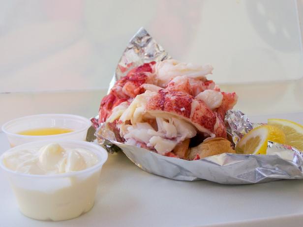 Red’s Eats | Restaurants : Food Network | Food Network