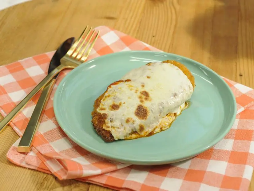 Sunny's Easy Chicken Parmesan Recipe | Sunny Anderson | Food Network