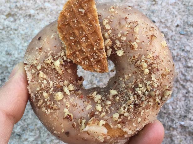Underwest Donuts | Restaurants : Food Network | Food Network