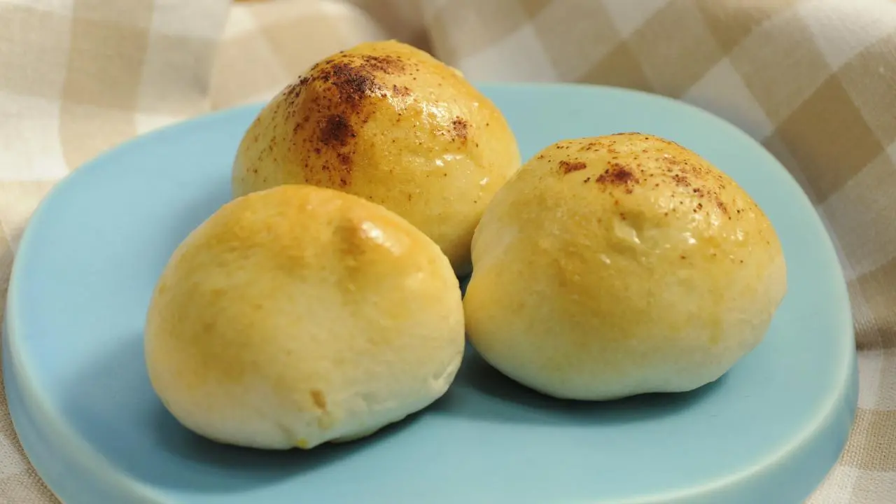 Cheese Bombs Recipe | Marcela Valladolid | Food Network