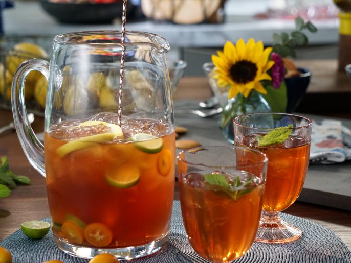 Honey Citrus Southern Iced Tea Recipe | Food Network