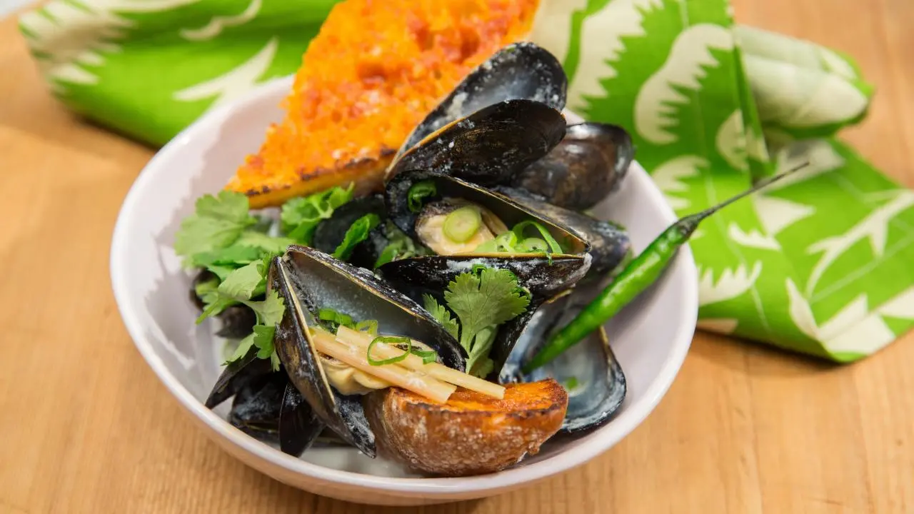 Slow-Cooker Thai Coconut Mussels Recipe | Jeff Mauro | Food Network