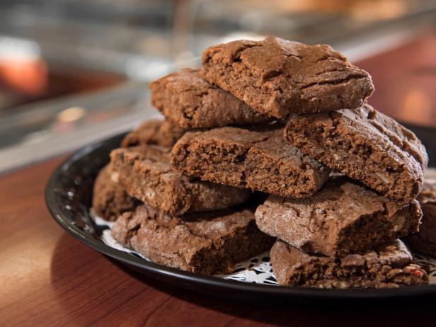 DeLuise Bakery | Restaurants : Food Network | Food Network