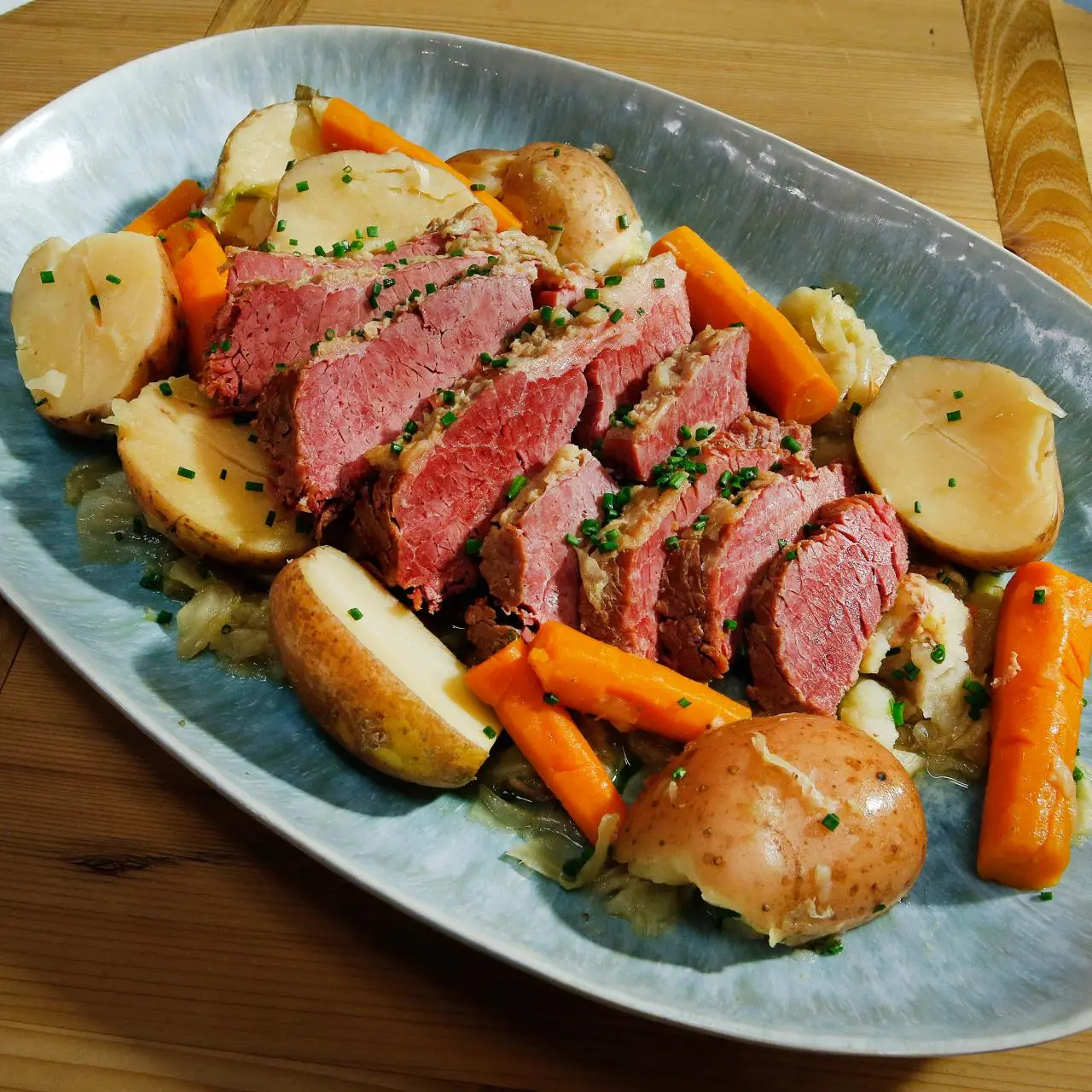 how to cook corned beef food network