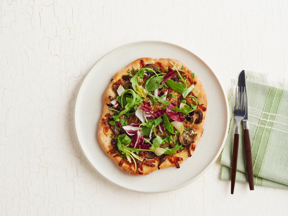 20 Best Veggie Pizza Recipes | Vegetarian Pizza Ideas | Recipes ...